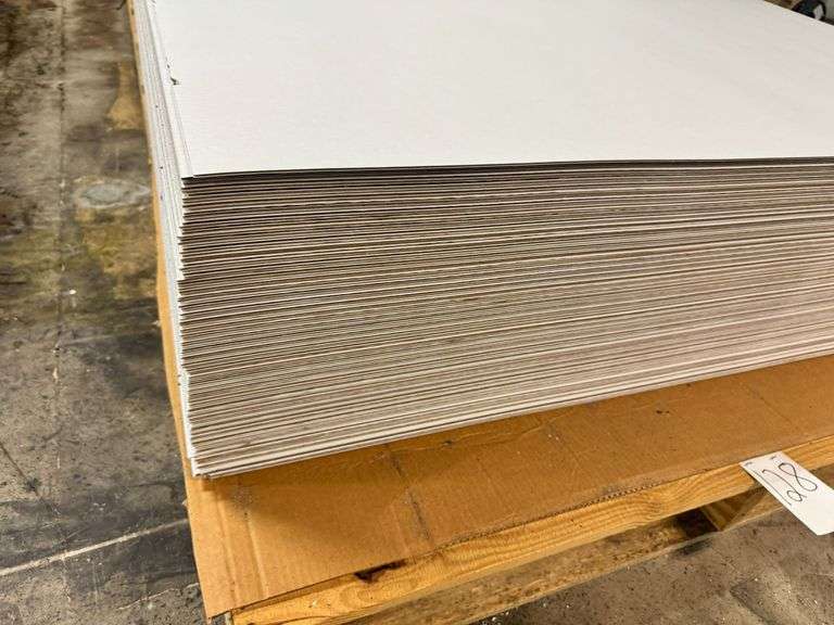 Partial Pallet of Cardboard, 63"x100" - Iron Horse Auction Company