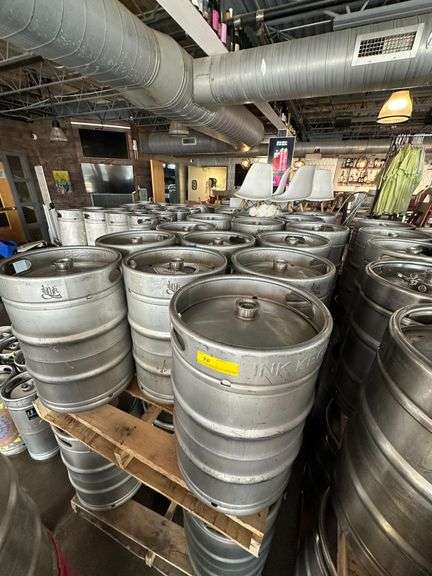 (8x) Ink Half Barrel Kegs - Iron Horse Auction Company