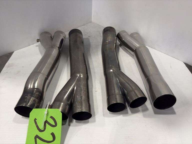 (4) Exhaust Y-Pipes - Iron Horse Auction Company