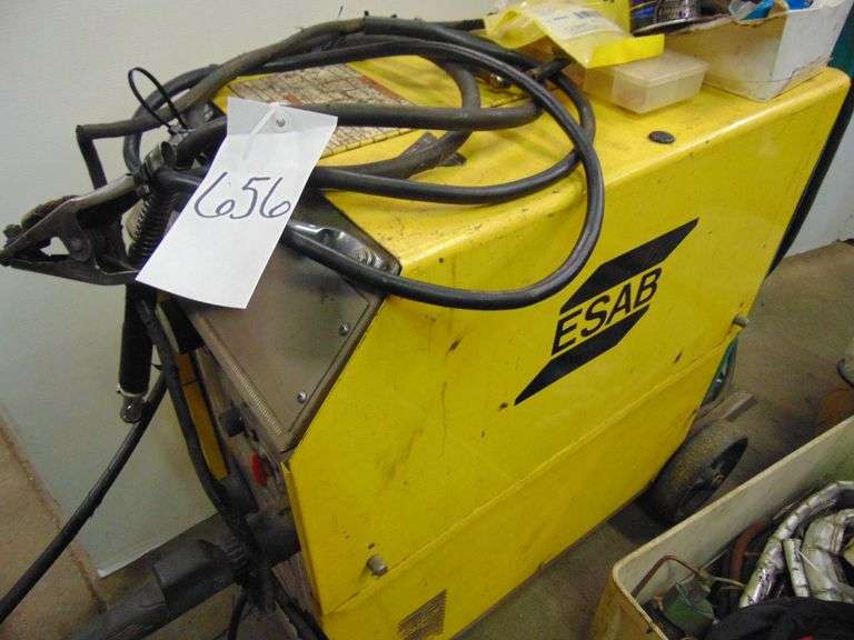 Esab Migmaster 250 Welder w/Bottle - Iron Horse Auction Company