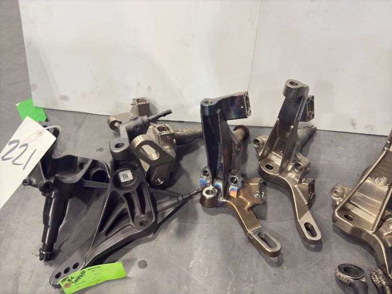 (15) Assorted Left & Right Front Spindles - Iron Horse Auction Company