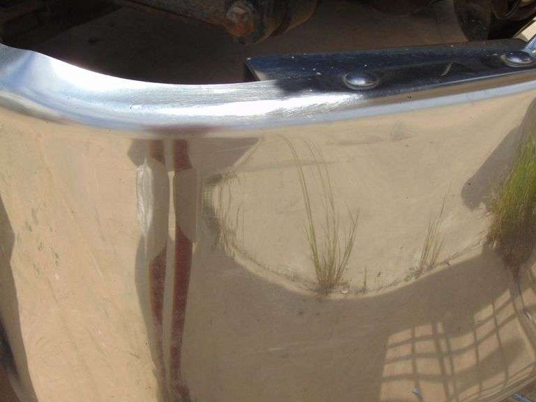 2000 Mack Model CH613 Day Cab Road Tractor; VIN: 1M1AA18Y0YW122433, Has ...