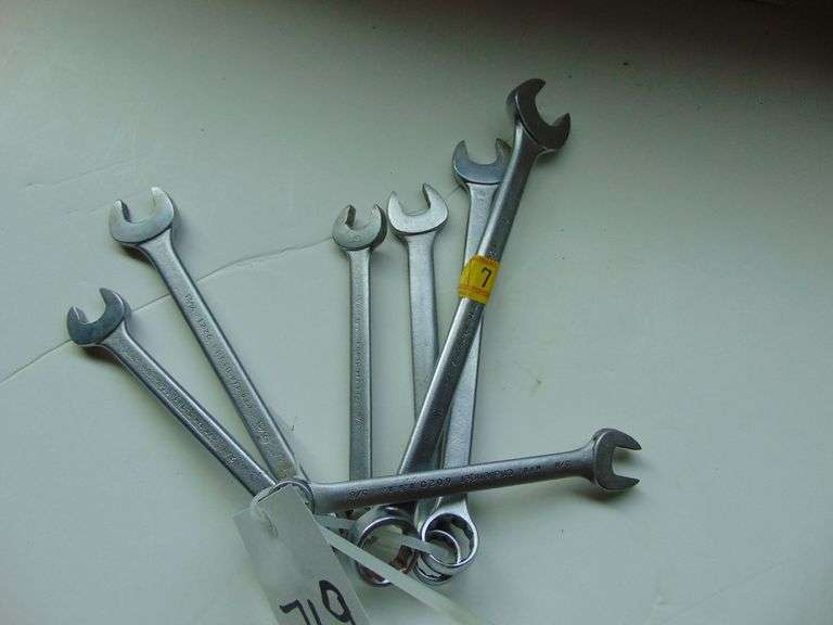 Proto Standard Combination Wrenches - Iron Horse Auction Company