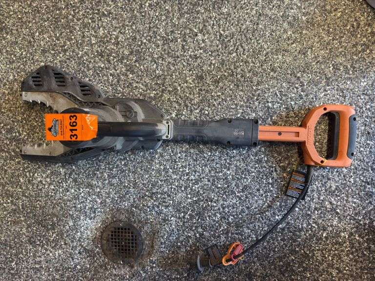 Worx class 2c trimmer - Triple States Family Auctions