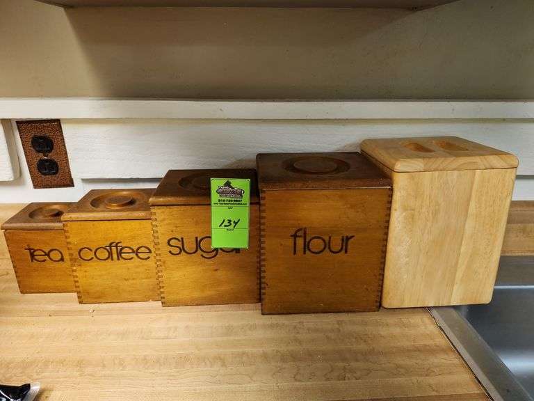 Countertop containers - Triple States Family Auctions