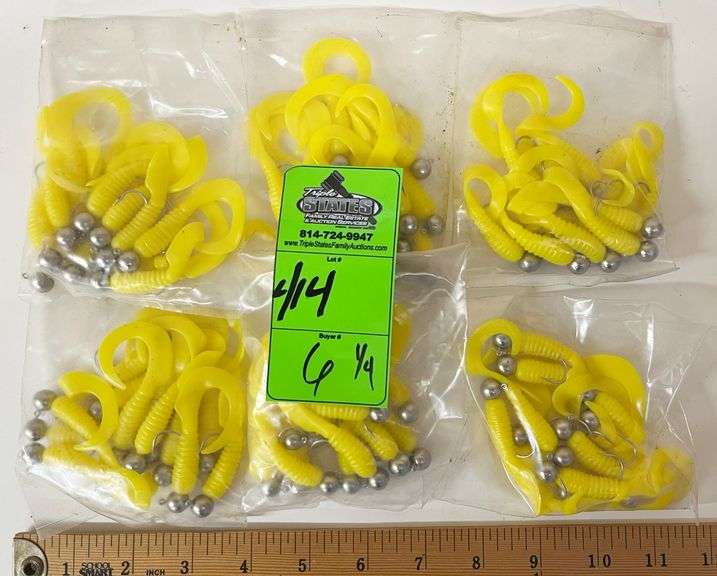 Twister Tail Jigs - Triple States Family Auctions