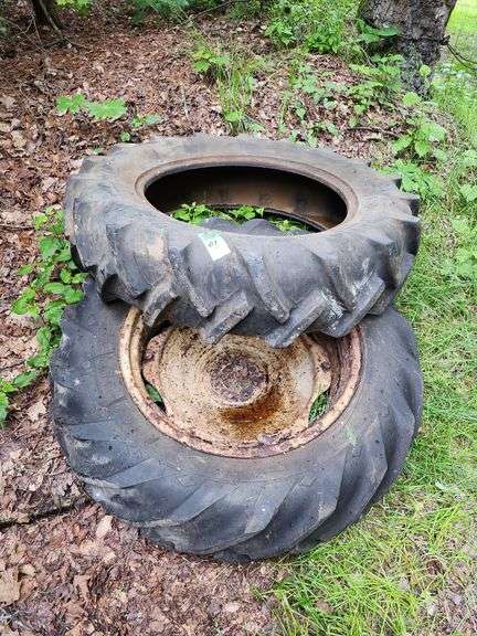 Tractor tires in one rim - Triple States Family Auctions